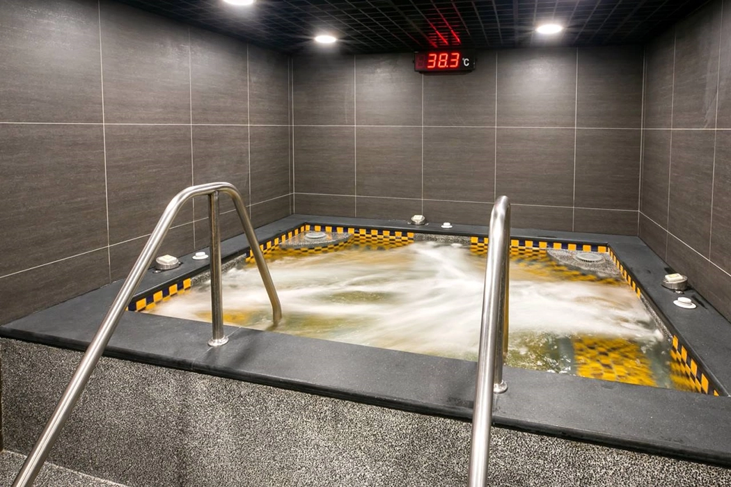 Lugang Club | Facilities | Lukang Gym Location | World Gym Changhua Lukang
